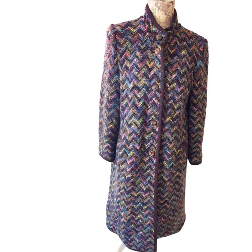 Vintage Zig Zag Pattern Long retro Coat with Hood & Button Closure ...