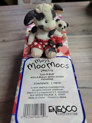 Vintage 1997 Enesco Mary's Moo Moos Cow Figurine "Luv a Bull" #296716 w ...