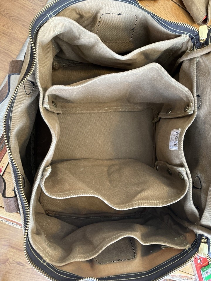 Filson Large Compartment Bag 265. Very Early Talon Zipper Bag - Made in ...