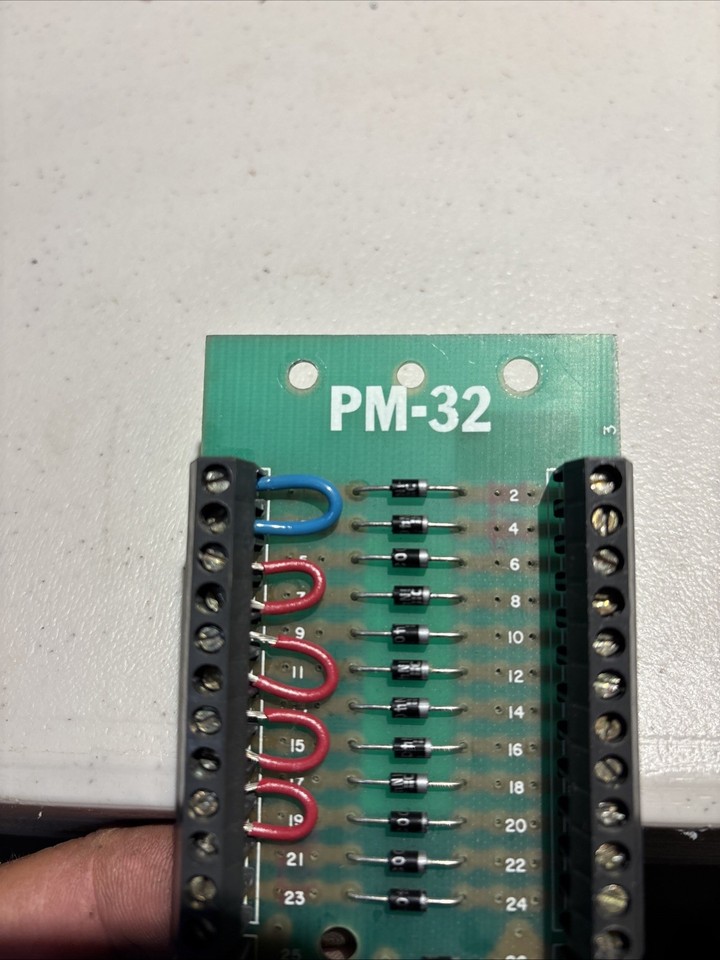 SIEMENS (CERBERUS PYROTRONICS) SYSTEM 3 MODULE PM-32 PROG. MATRIX | eBay