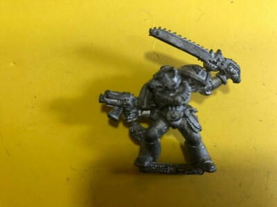 SPACE MARINE CAPTAIN WITH WOLF HELM - GAMES WORKSHOP - WARHAMMER 40000 ...