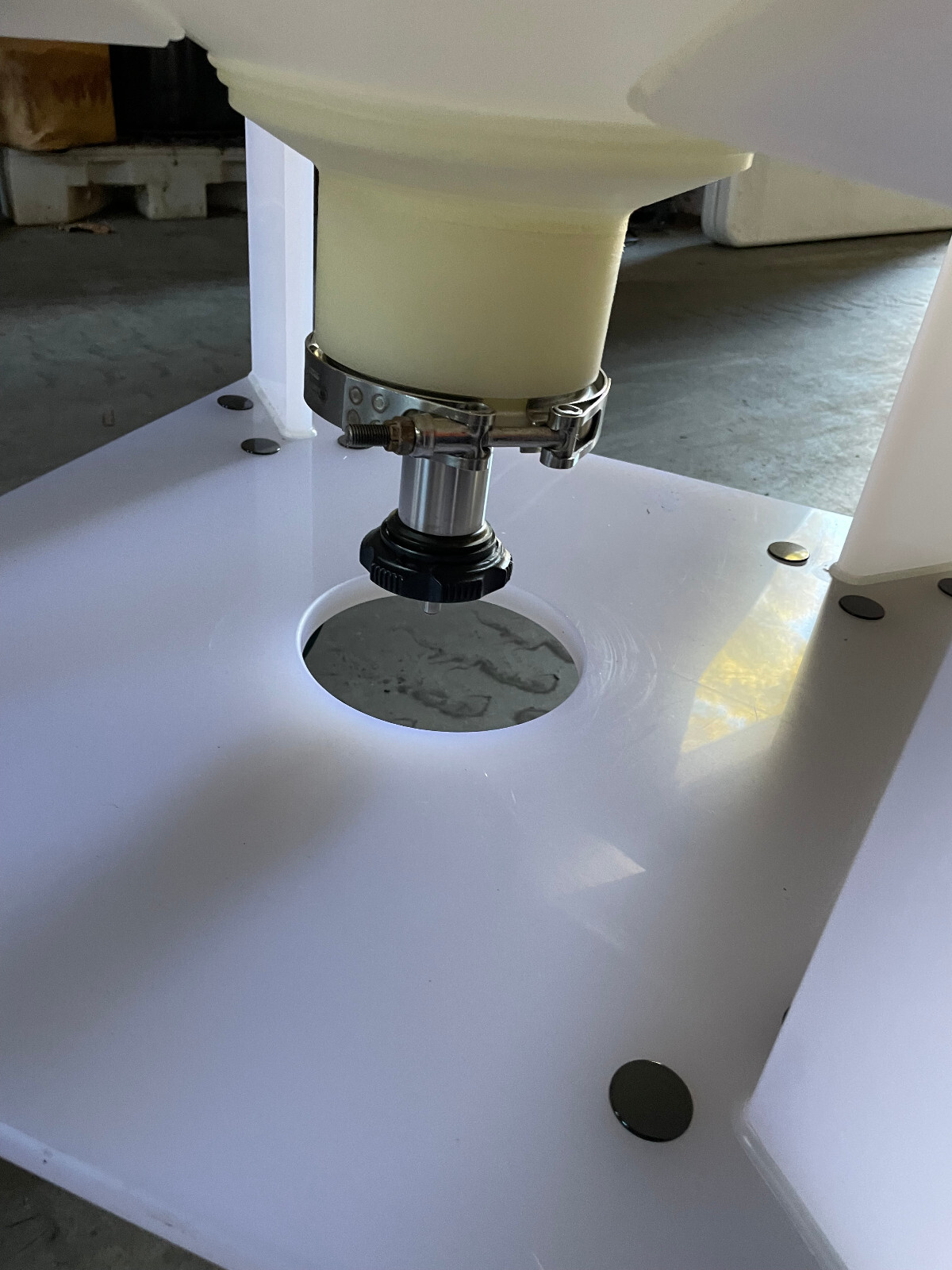 WM White Mountain Process 200 Liter Poly Portable Mixing Tank Vessel w ...