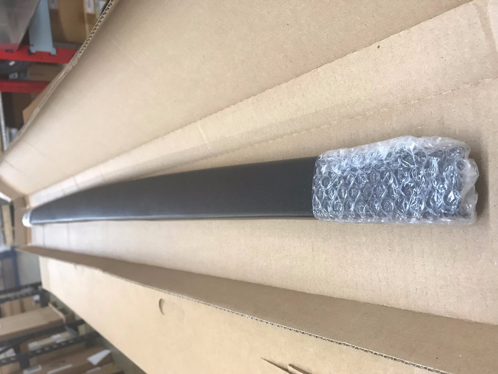 07-13 Toyota Tundra Tailgate Protector 65717-0C051 with (4) free clips ...