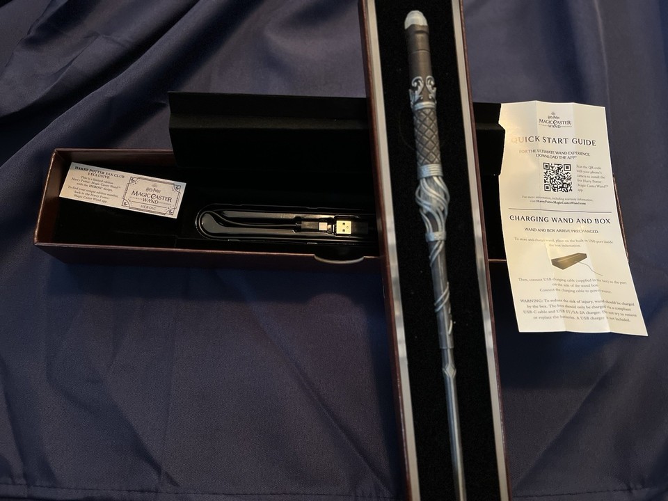 Harry Potter Magic Caster Wand HEROIC (RARE Limited Edition ONLY 1000 ...