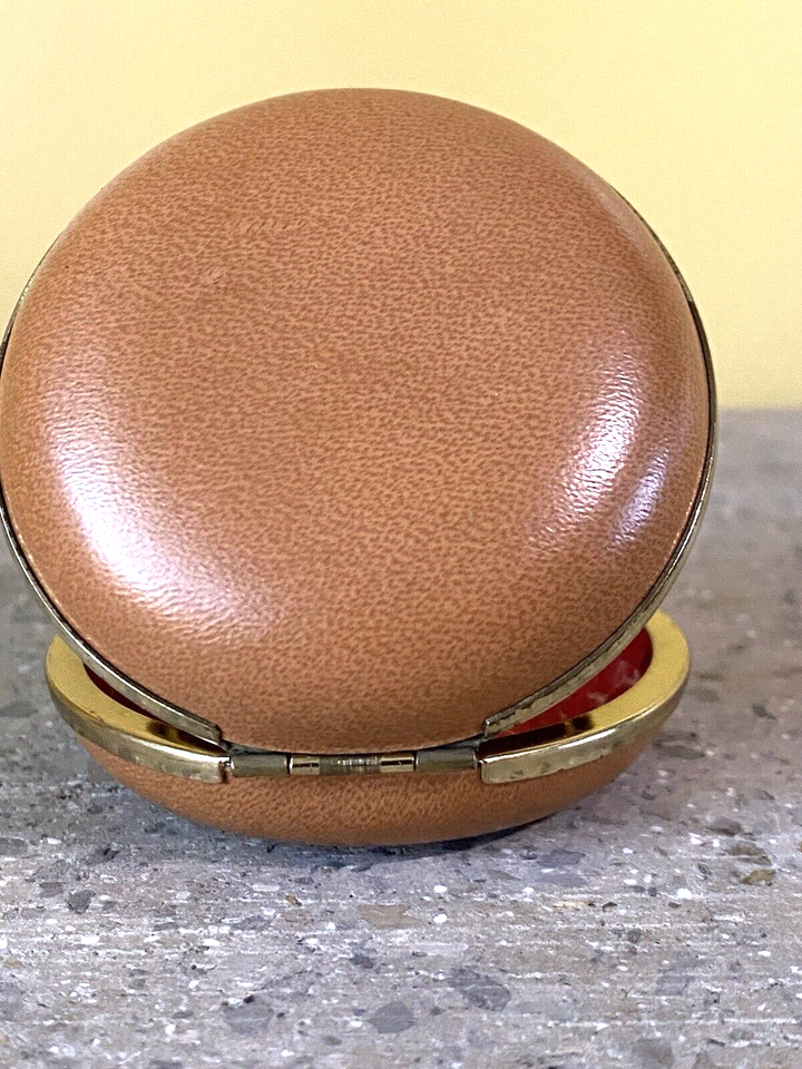 Working Bradley Travel Alarm Clock France World Time Round Fold Up Clam ...