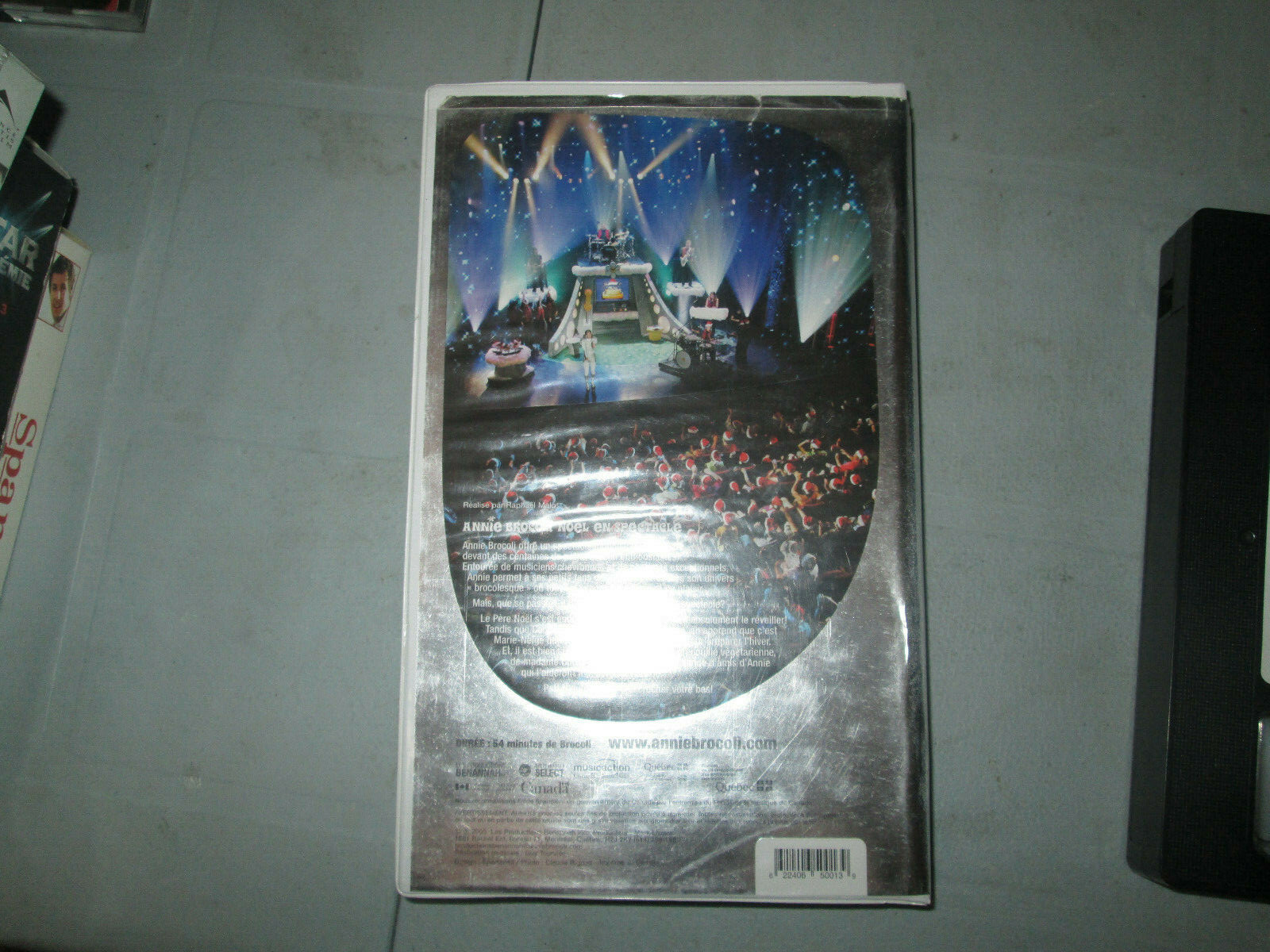 Annie Brocoli - Noel En Spectable (VHS)(French) Tested Clamshell | eBay