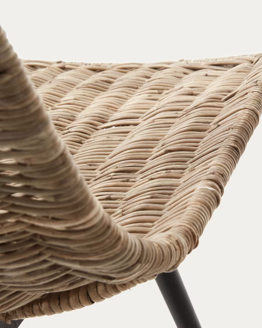Kave Home 2 x Equal chair made from rattan, with black finished steel ...