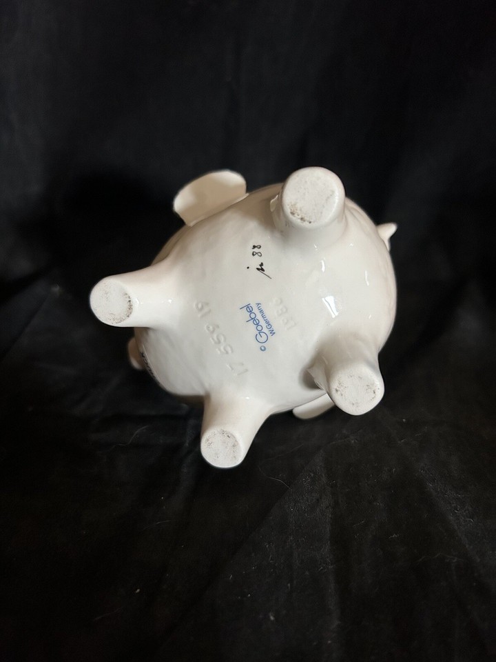 Goebel's Co-Boy Chuck Riding Lucky Pig Gnome | eBay