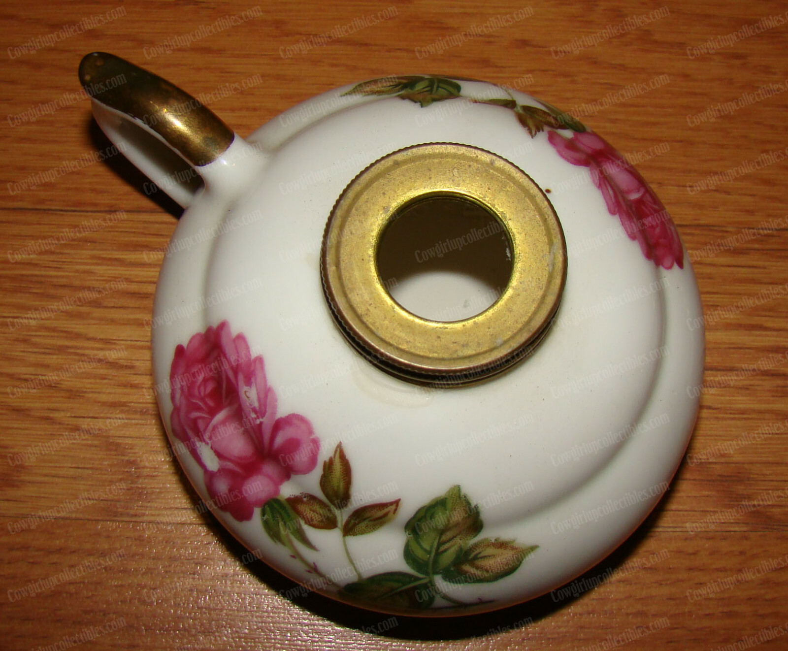 Authentic Kasuga Ware - Handcrafted Japan - Nightstand Rosebud Oil Lamp ...