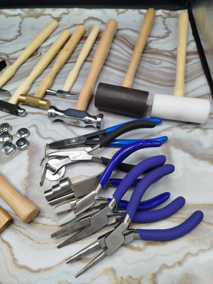 25 pc Jewelry Making Tools Kit with Hammer Pliers Mallets Anvils ...