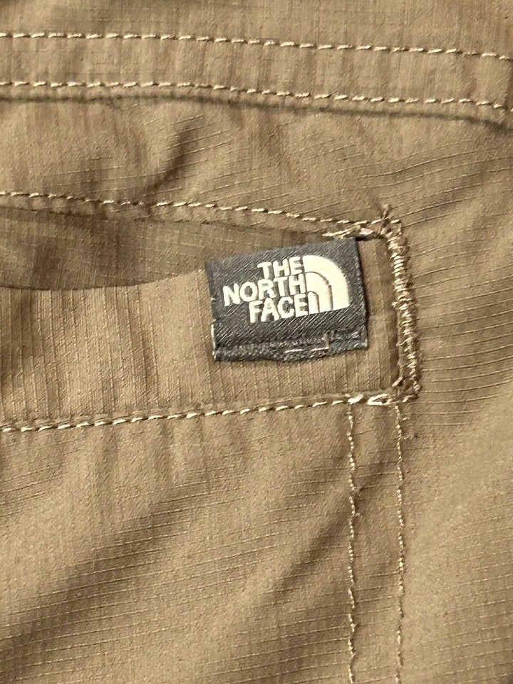 The North Face Capri Shorts Womens 16 Stow Pocket 100% Nylon Green ...