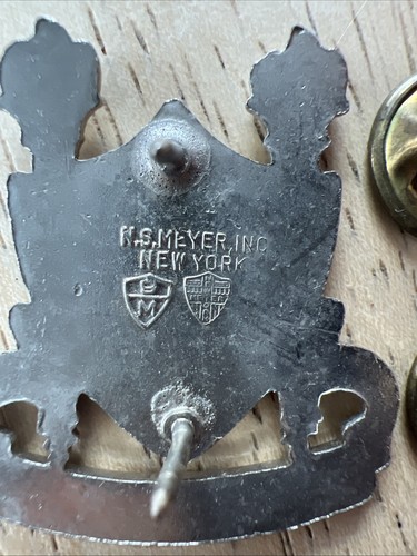 US Army School Armored Field Artillery Battalion PB DI Crest Pinback | eBay