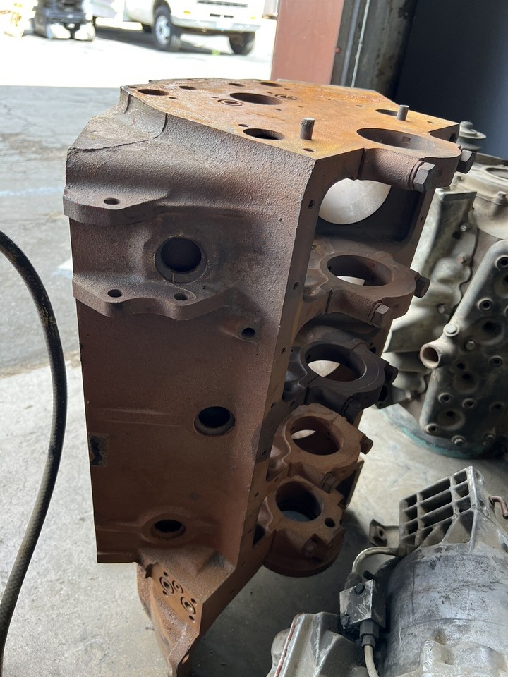 1951 chrysler 331 hemi block | eBay