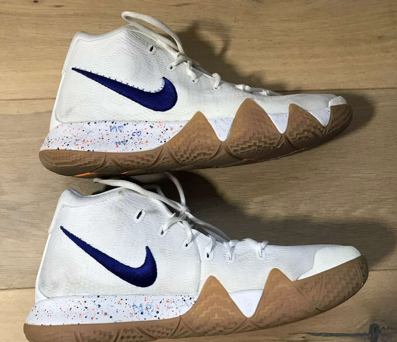 Nike Kyrie #11 Special Edition Sz 8.5 White And Paint Splashed Blue ...