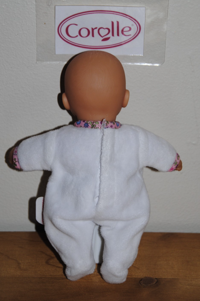 🤡Poupon COROLLE 2024 Mini Calin 20 Cm fleurs Pyjama Blanc Poupée TTBE ...