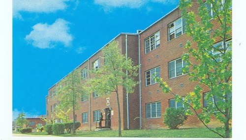 FORT KNOX,KENTUCKY-DISNEY BARRACKS-#L99513D--(KY-F*) | eBay