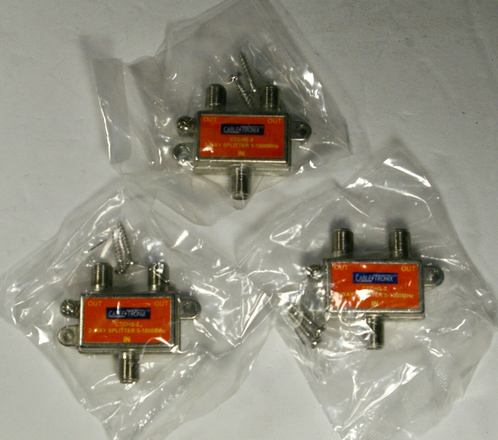 2 WAY TELEVISION SPLITTER CABLE OR ANTENNA Lot of 3 Cabletronix CTGHS-2 ...