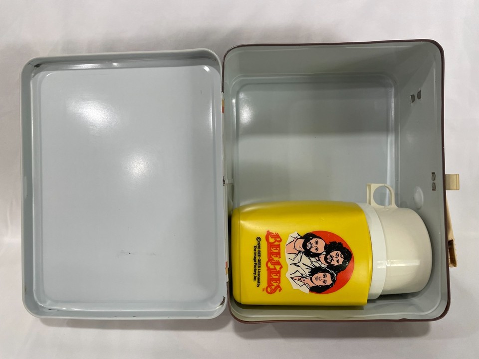 RARE Vintage 1978 "BEE GEES" Metal Lunch box "Barry Gibb" Edition w ...