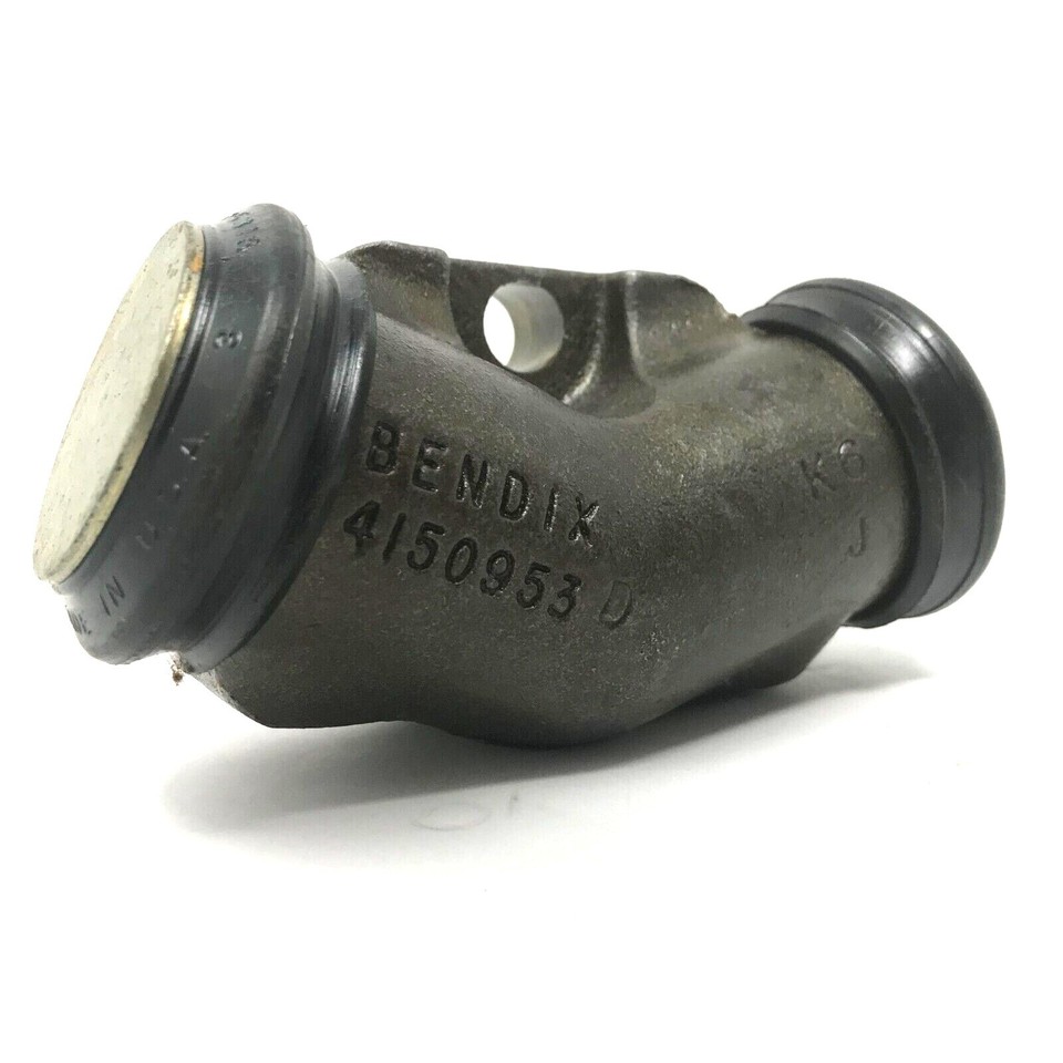 122945 Dresser 4150953 Bendix Wheel Cylinder WITH BLEEDER New OEM | eBay