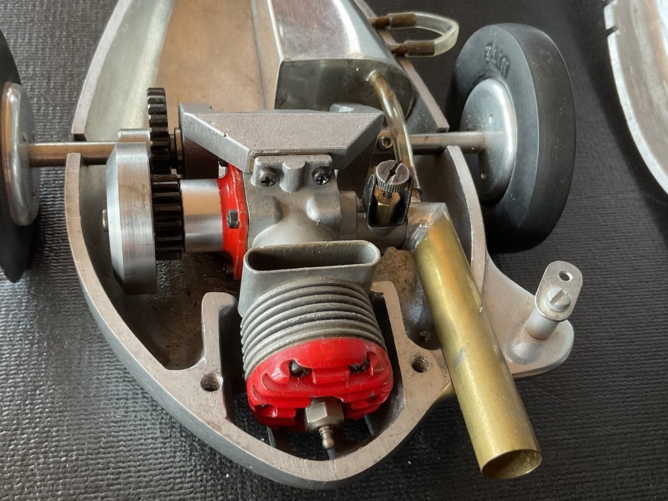 TETHER CAR GAS POWERED MCCOY .19 RACE CAR ONLY ONE KNOWN! MITE | eBay