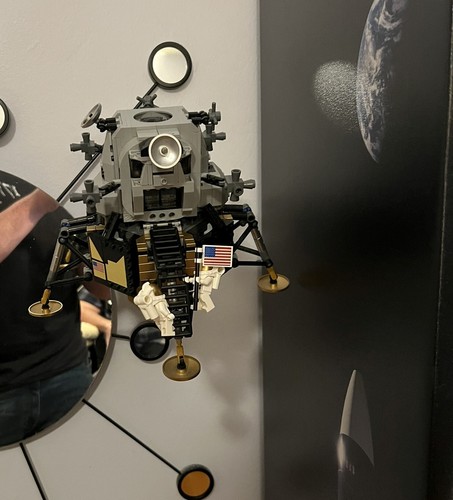 Wall mount for LEGO Creator Expert 10266 NASA Apollo 11 Lunar Moon ...