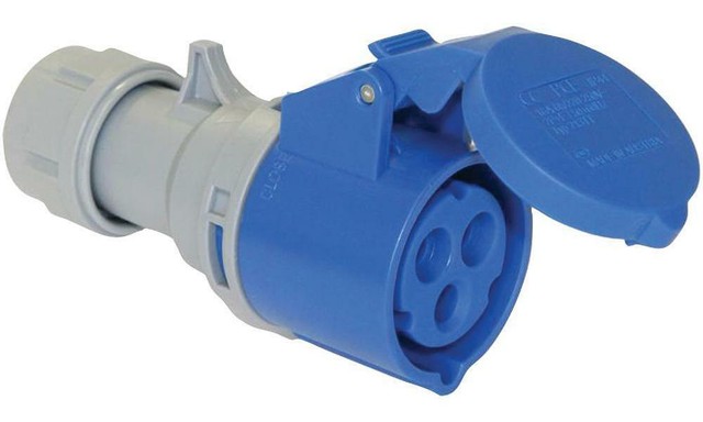 PCE Blue 32 Amp 3 Pin 2p E 240v Female Socket 32a Ceeform Commando Ip44 ...