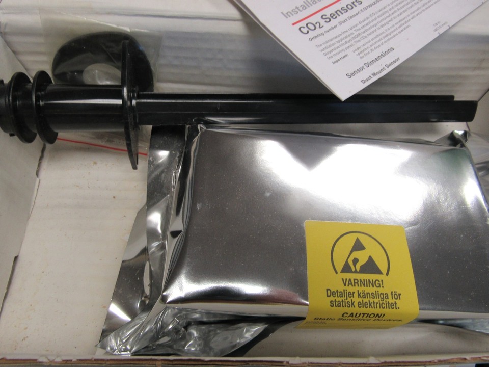 TRANE CO2 SENSOR X123790423010 DUCT MOUNT (NEW) | eBay