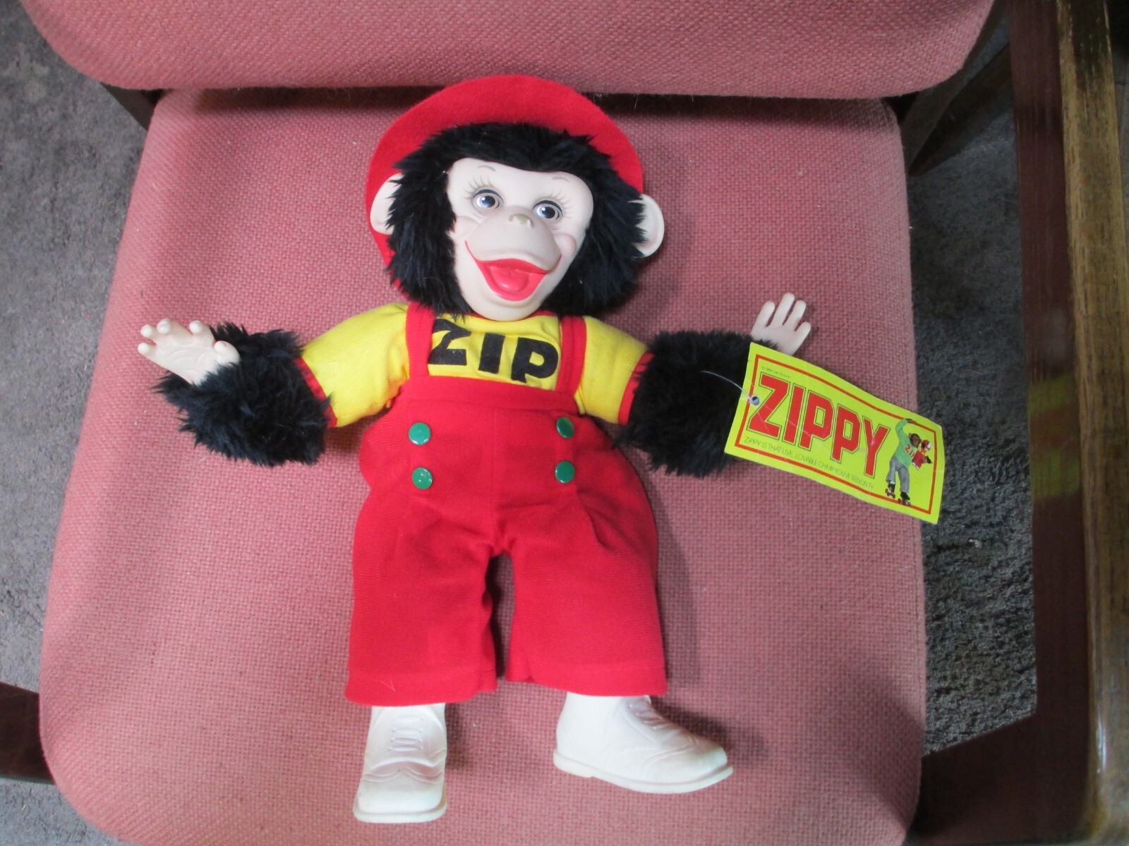 ZIPPY THE CHIMP DOLL, BY FUN FARM/DAKIN, BEEN IN BAG, INSIDE CABINET ...