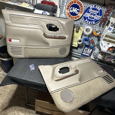 95-98 OBS Chevy SILVERADO GMC Truck Pair door panels Power Window Beige ...