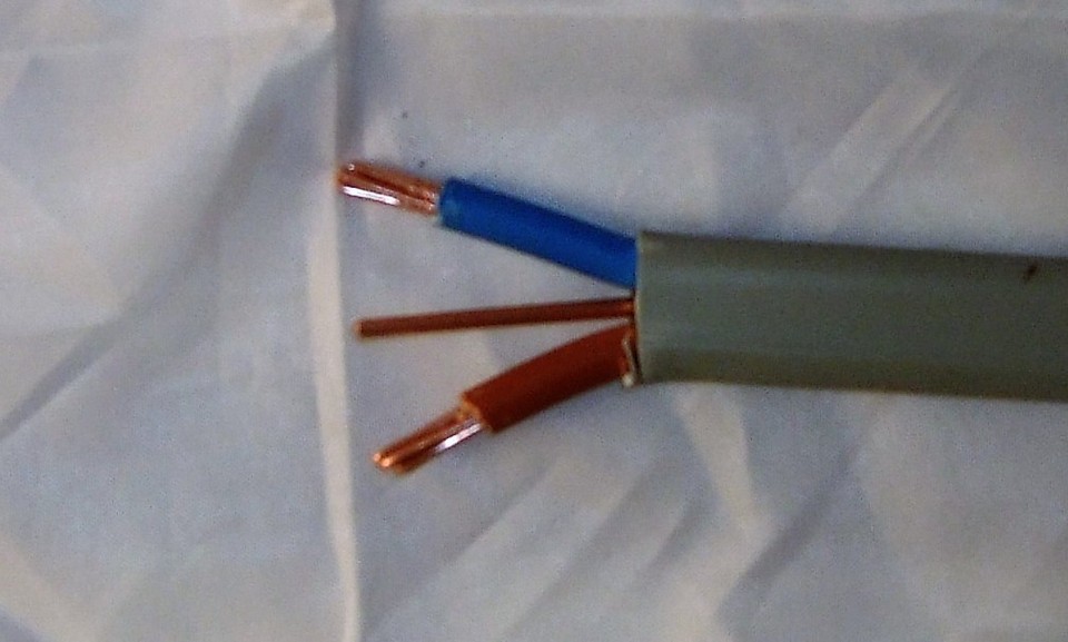 Electric Cable Twin and Earth 6242Y 1mm 2.5mm 6mm lighting Socket ...