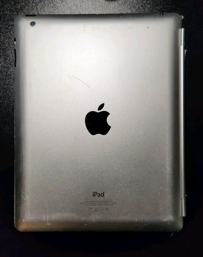Apple iPad (4th Generation) A1458 16 GB, Wi-Fi, 9.7 in - Space Grey | eBay