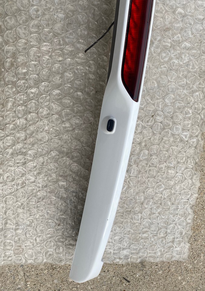 2011-2017 JEEP COMPASS WHITE 3RD THIRD BRAKE LIGHT LAMP & SPOILER ...