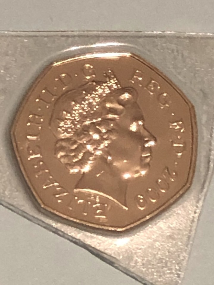 2009 50p Fifty Pence Coin Shield Royal Coat of Arms Uncirculated UK ...
