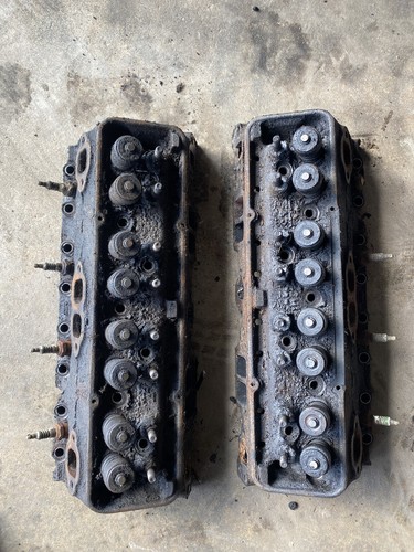 Chevrolet 283 Cylinder Heads M1S29-30 | OE