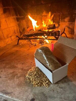 Fat Lighter Chips Fire Starter 3/4 lbs: Fire Pit Camping BBQ Smoker ...