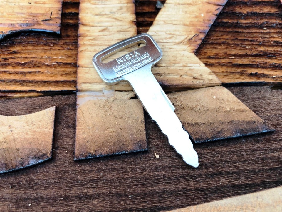 5 IGNITION KEYS for NISSAN FORKLIFT/HEAVYEQUIP NIS-1A KEY00-GB01A 1A ...