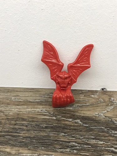 MOTU Masters of the Universe He Man Hordak Bat Shield Figure Part ...