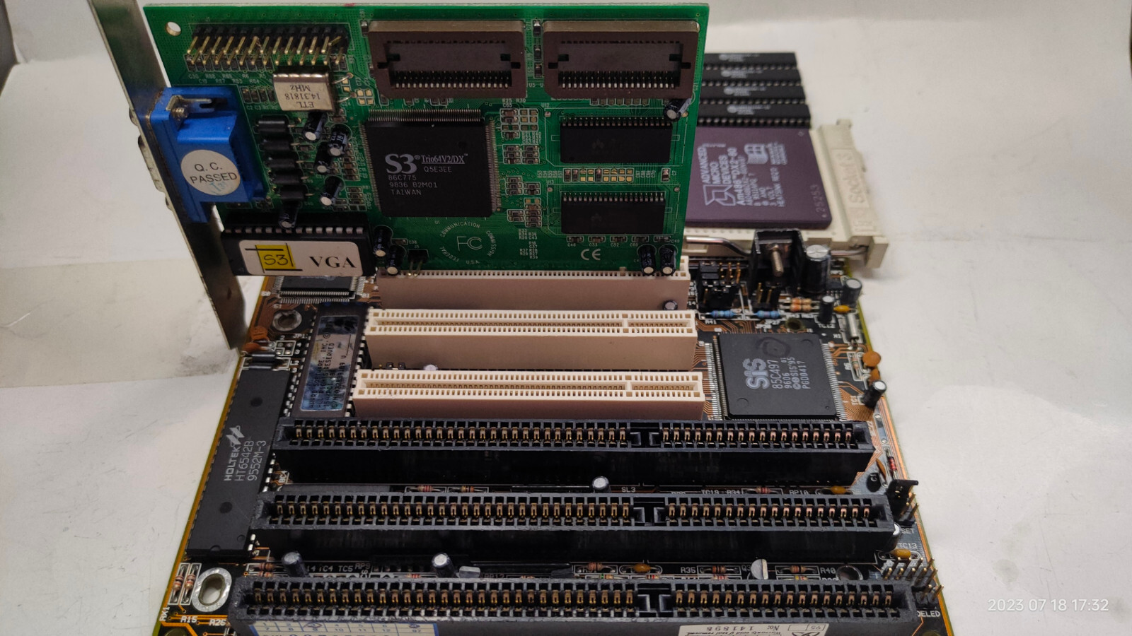 Vintage Socket 3 SET AT Motherboard Zida 4DPS / PCI400-4, CPU & 8 MB ...