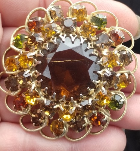 Vintage Schreiner? Regency? Juliana? Amber Topaz Green Glass Pin Brooch ...