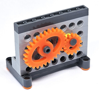 IMPOSSIBLE Gears: LEGO frame with compatible special gears (engineering ...