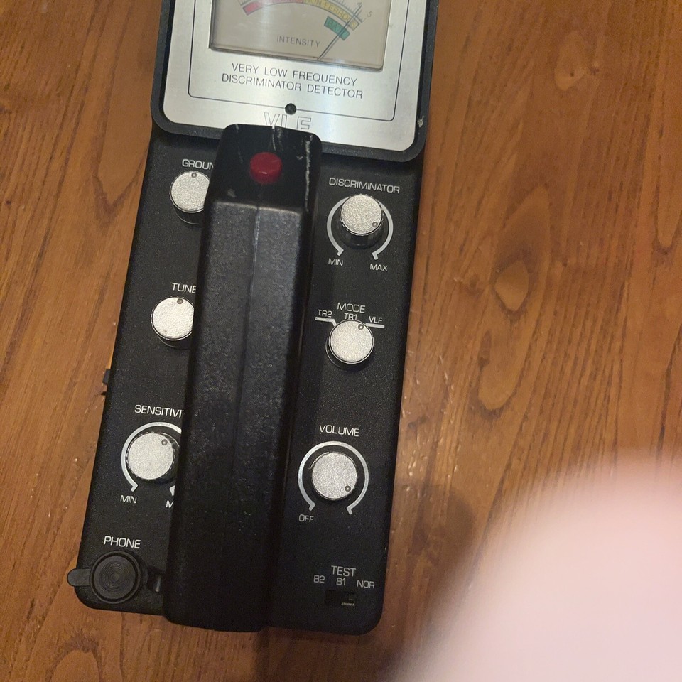 Vtg Micronta 4003 VLF Metal Detector Very Low Frequency Worked When ...