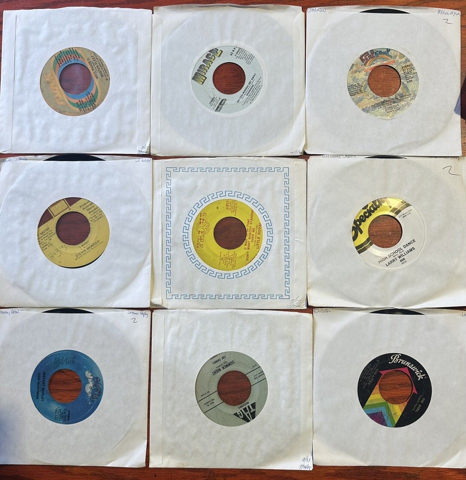 200 + 45 Rpm record lot- 60s/70s/80s Mainly Soul/Funk Major And Small ...