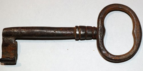 TAC-34 Large Antique Iron Key | eBay