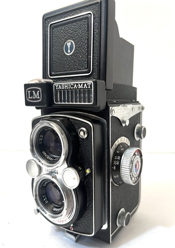 Yashica-Mat LM Twin Lens Reflex TLC camera Uses 120 Film includes ...