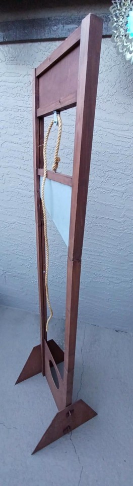 6’ Tall Wood Guillotine Halloween Stationary Prop W/ Free Monster ...