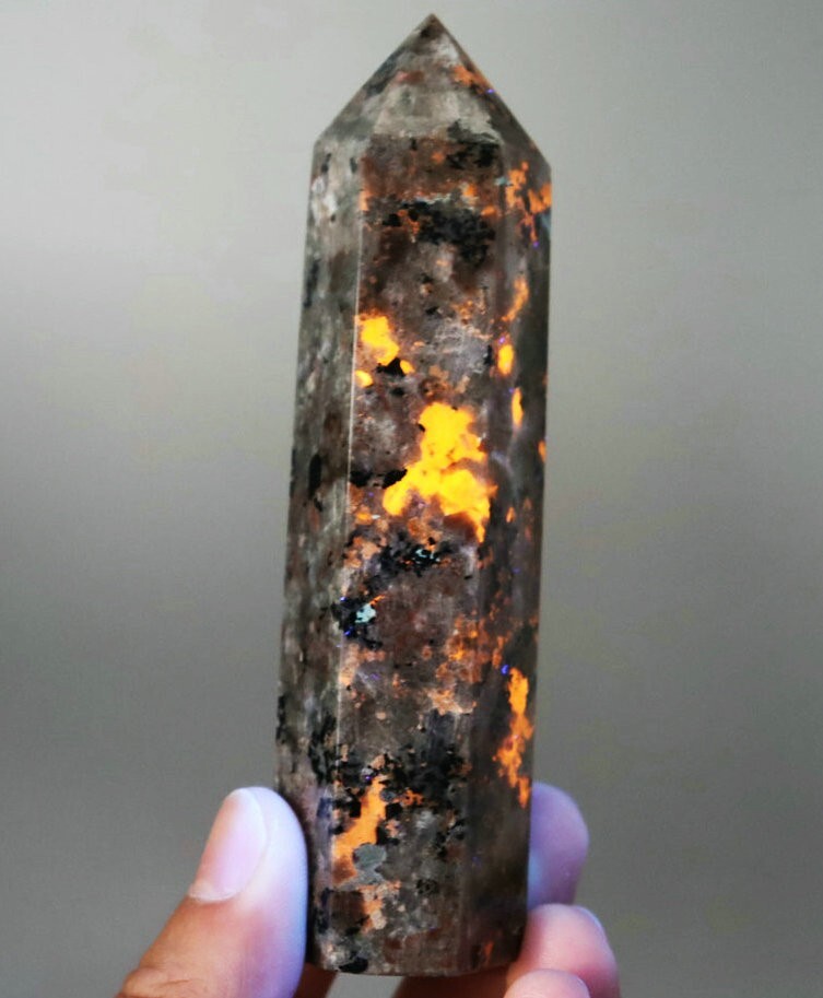 241g Natural Fire Stone or Flame Stone Yooperlite Crystal Obelisk Wand ...