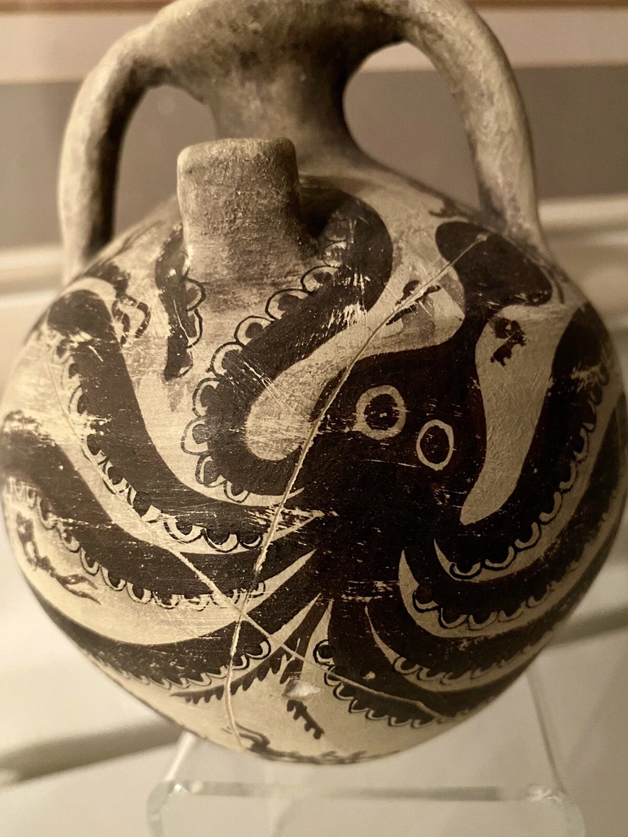 Octopus Vase From Palaikastro
