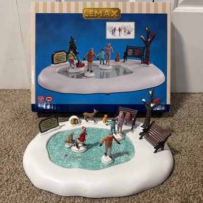 Lemax Family Skating Animated Skating Pond -Holiday Village/Train ...
