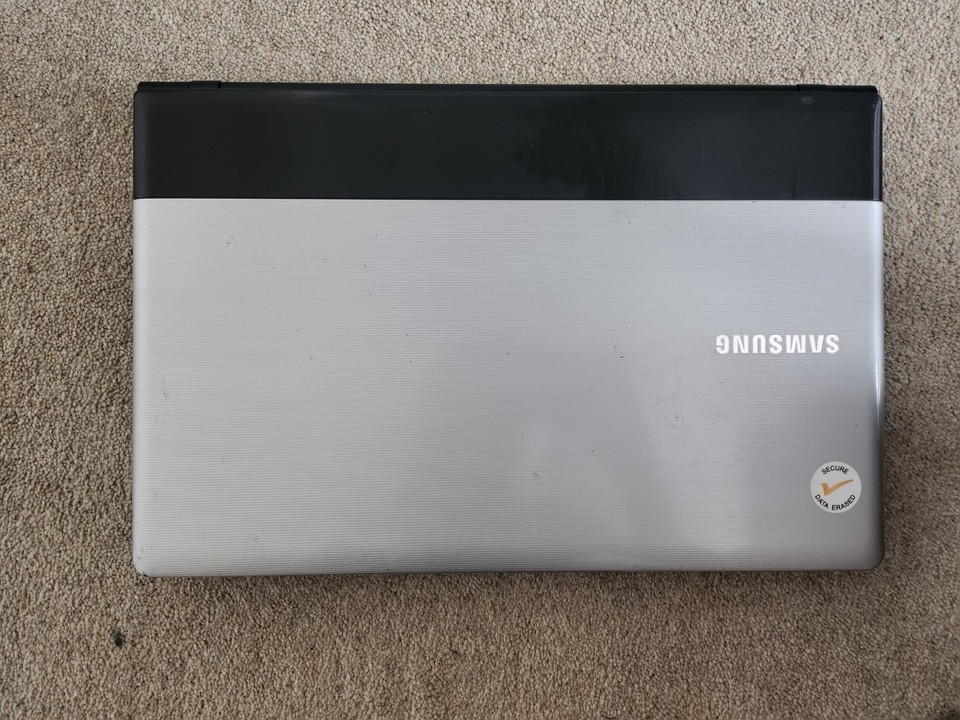 Samsung NP300E5A I3 2nd Gen 8GB RAM Upgraded 500 GB Storage Any OS | eBay