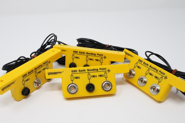 Anti Static ESD Grounding/bonding Slim Line Bracket 2 X 4mm Banana & 1 ...